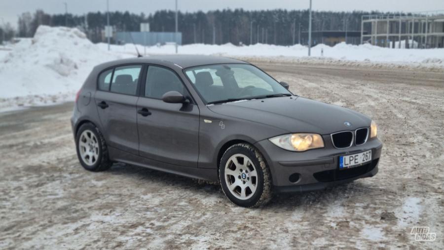 Brūns BMW 118 2006 Viļņa, ar dzinēja tilpumu 2.00 L un nobraukumu 281 tūkst. km par 1650 €, foto 2 vietnē AUTOMOTO.COM.LV