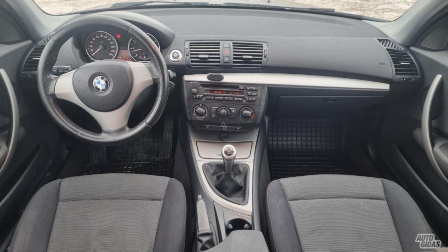 Brūns BMW 118 2006 Viļņa, ar dzinēja tilpumu 2.00 L un nobraukumu 281 tūkst. km par 1650 €, foto 8 vietnē AUTOMOTO.COM.LV