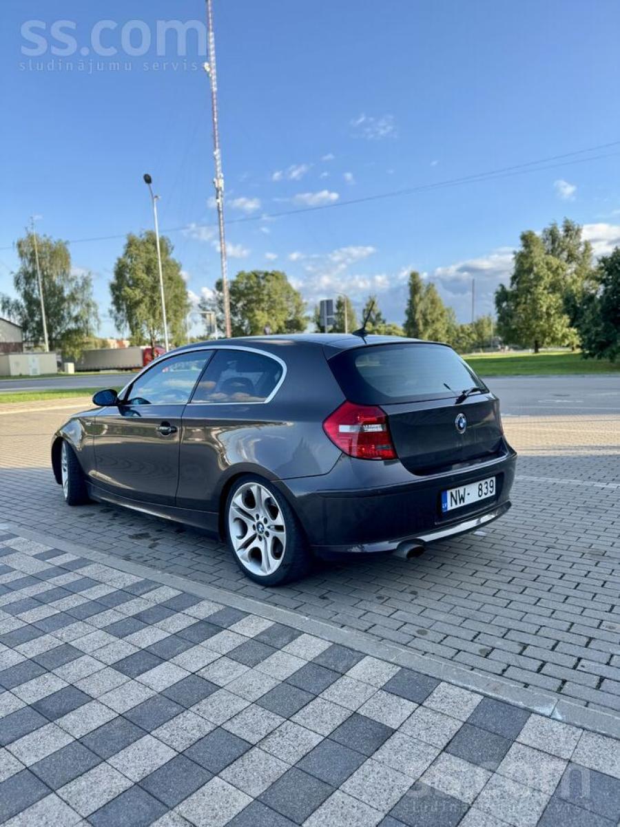 Brūns BMW 118 2007 Jēkabpils, ar dzinēja tilpumu 2.00 L un nobraukumu 270 tūkst. km par 3995 €, foto 5 vietnē AUTOMOTO.COM.LV