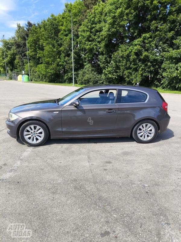 Brūns BMW 118 2007 Tauragė, ar dzinēja tilpumu 2.00 L un nobraukumu 285 tūkst. km par 2200 €, foto 1 vietnē AUTOMOTO.COM.LV