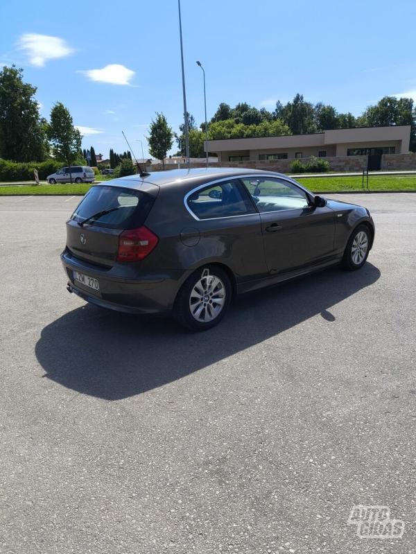 Brown BMW 118 2007 in Taurage, with an engine capacity of 2.00 L and mileage of 285 thousand km for 2200 €, photo 3 on AUTOMOTO.COM.LV
