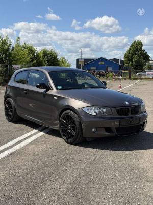 Brown BMW 118 2007 in Kedainiai, with an engine capacity of 2.00 L and mileage of 264 thousand km for 3400 €, photo  on AUTOMOTO.COM.LV