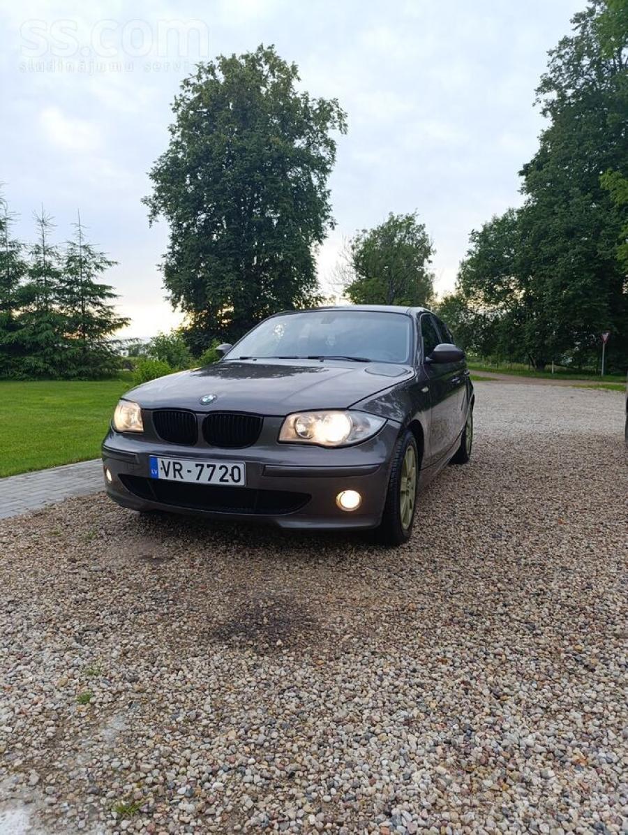 Brown BMW 118 2008 in Cesis, with an engine capacity of 2.00 L and mileage of 361 thousand km for 3100 €, photo 9 on AUTOMOTO.COM.LV