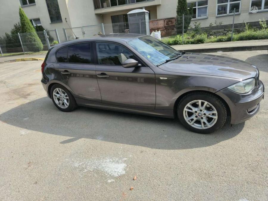 Brūns BMW 118 2008 Kauņa, ar dzinēja tilpumu 2.00 L un nobraukumu 421 tūkst. km par 4200 €, foto 7 vietnē AUTOMOTO.COM.LV