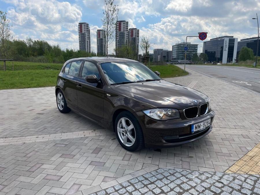 Brūns BMW 118 2009 Rīga, ar dzinēja tilpumu 2.00 L un nobraukumu 266 tūkst. km par 5300 €, foto 1 vietnē AUTOMOTO.COM.LV