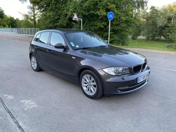 Brown BMW 118 2009 in Anyksciai, with an engine capacity of 2.00 L and mileage of 300 thousand km for 2199 €, photo 2 on AUTOMOTO.COM.LV
