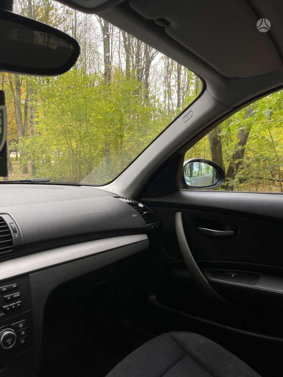 Brūns BMW 118 2009 Jonava, ar dzinēja tilpumu 2.00 L un nobraukumu 314 tūkst. km par 2950 €, foto 18 vietnē AUTOMOTO.COM.LV