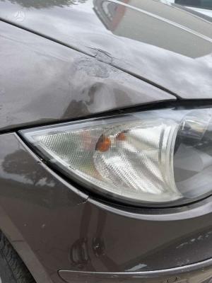 Brūns BMW 118 2009 Jonava, ar dzinēja tilpumu 2.00 L un nobraukumu 314 tūkst. km par 2950 €, foto 19 vietnē AUTOMOTO.COM.LV