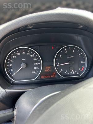 Brown BMW 118 2009 in Riga, with an engine capacity of 2.00 L and mileage of 268 thousand km for 5450 €, photo 9 on AUTOMOTO.COM.LV