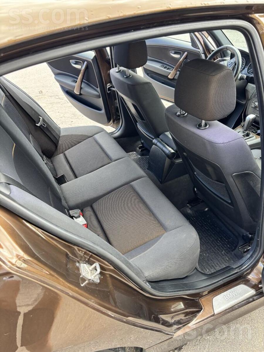 Brūns BMW 118 2009 Rīga, ar dzinēja tilpumu 2.00 L un nobraukumu 268 tūkst. km par 5000 €, foto 6 vietnē AUTOMOTO.COM.LV