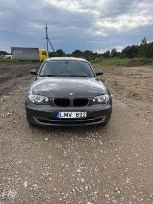 Brūns BMW 118 2009 Viļņa, ar dzinēja tilpumu 2.00 L un nobraukumu 426 tūkst. km par 3000 €, foto 3 vietnē AUTOMOTO.COM.LV