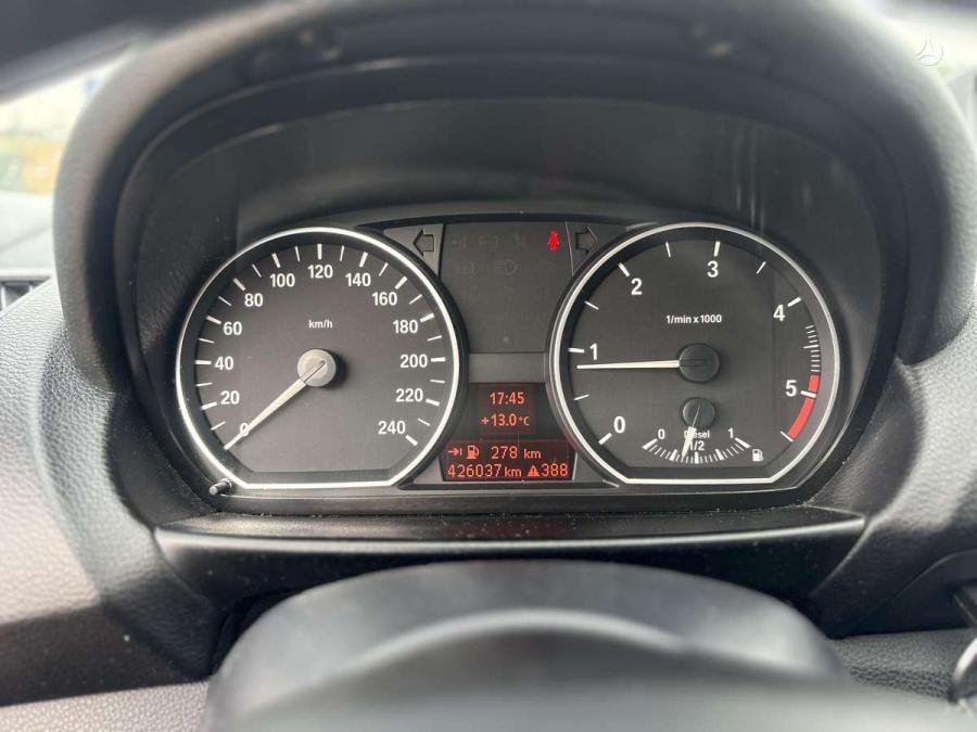 Brūns BMW 118 2009 Viļņa, ar dzinēja tilpumu 2.00 L un nobraukumu 426 tūkst. km par 3000 €, foto 10 vietnē AUTOMOTO.COM.LV