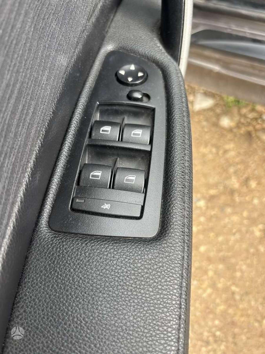 Brūns BMW 118 2009 Viļņa, ar dzinēja tilpumu 2.00 L un nobraukumu 426 tūkst. km par 3000 €, foto 13 vietnē AUTOMOTO.COM.LV