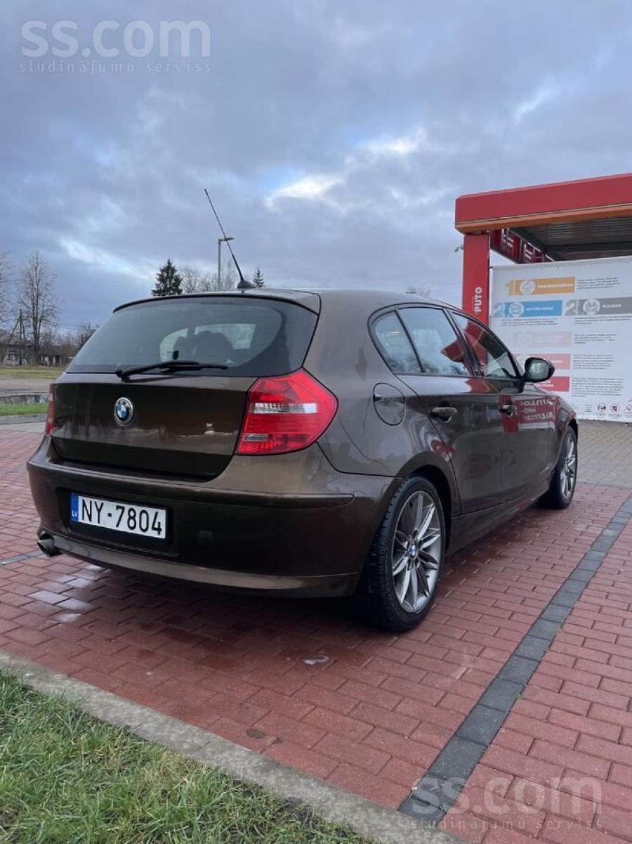 Brūns BMW 118 2010 Rīga, ar dzinēja tilpumu 2.00 L un nobraukumu 246 tūkst. km par 3100 €, foto 3 vietnē AUTOMOTO.COM.LV