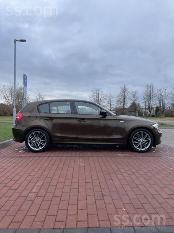 Brūns BMW 118 2010 Rīga, ar dzinēja tilpumu 2.00 L un nobraukumu 246 tūkst. km par 3100 €, foto 4 vietnē AUTOMOTO.COM.LV