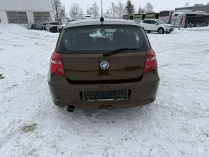 Brown BMW 118 2011 in Marijampole, with an engine capacity of 2.00 L and mileage of 216 thousand km for 3900 €, photo 8 on AUTOMOTO.COM.LV