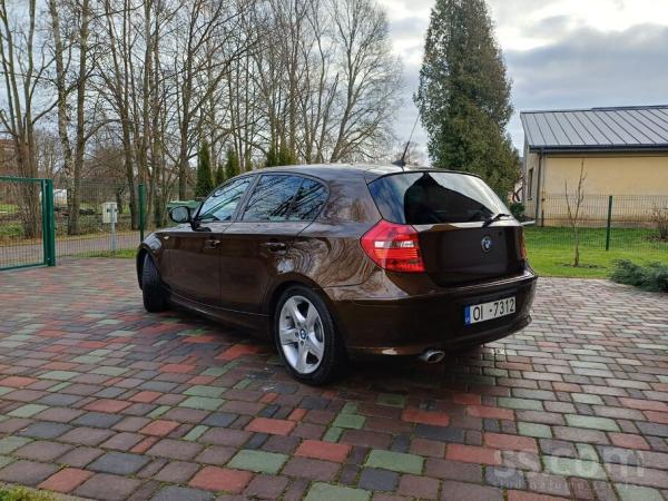 Brūns BMW 118 2011 Bauska, ar dzinēja tilpumu 2.00 L un nobraukumu 229 tūkst. km par 5500 €, foto 4 vietnē AUTOMOTO.COM.LV