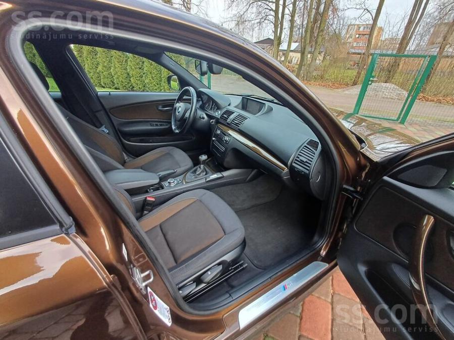 Brown BMW 118 2011 in Bauska, with an engine capacity of 2.00 L and mileage of 229 thousand km for 5500 €, photo 9 on AUTOMOTO.COM.LV