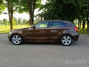 Brown BMW 118 2011 in Bauska, with an engine capacity of 2.00 L and mileage of 231 thousand km for 5299 €, photo 5 on AUTOMOTO.COM.LV