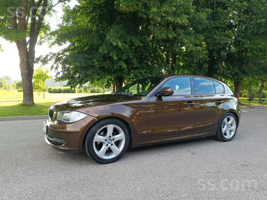Brown BMW 118 2011 in Bauska, with an engine capacity of 2.00 L and mileage of 231 thousand km for 5299 €, photo 6 on AUTOMOTO.COM.LV