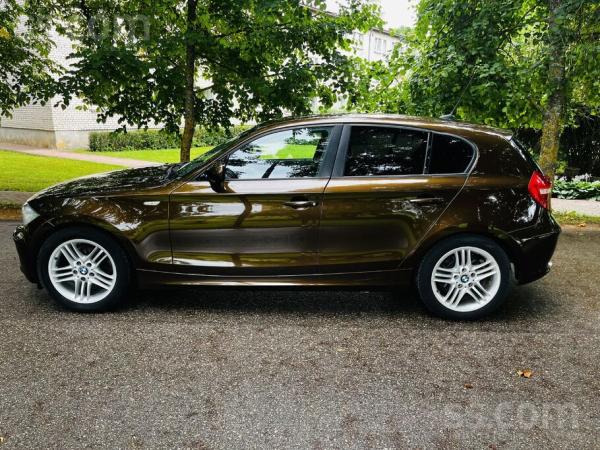 Brown BMW 118 2011 in Riga, with an engine capacity of 2.00 L and mileage of 317 thousand km for 5199 €, photo 3 on AUTOMOTO.COM.LV