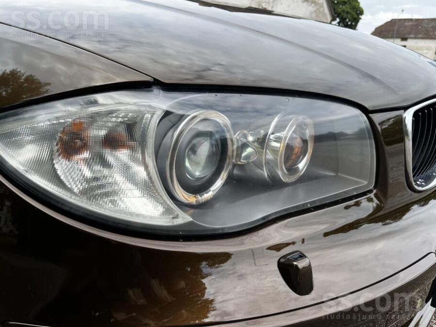 Brown BMW 118 2011 in Riga, with an engine capacity of 2.00 L and mileage of 317 thousand km for 5199 €, photo 11 on AUTOMOTO.COM.LV