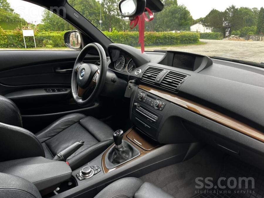 Brown BMW 118 2011 in Riga, with an engine capacity of 2.00 L and mileage of 317 thousand km for 5199 €, photo 12 on AUTOMOTO.COM.LV