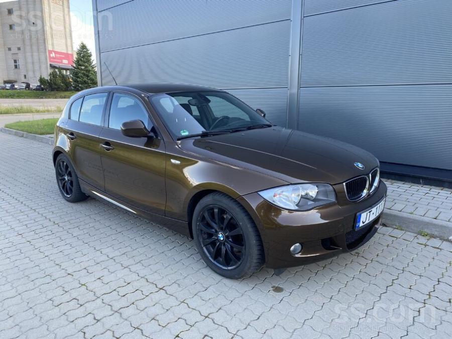 Brown BMW 118 2011 in Tukums, with an engine capacity of 2.00 L and mileage of 190 thousand km for 5190 €, photo 6 on AUTOMOTO.COM.LV