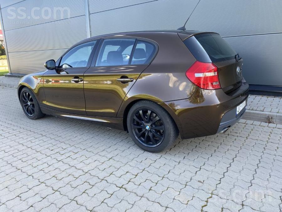 Brown BMW 118 2011 in Tukums, with an engine capacity of 2.00 L and mileage of 190 thousand km for 5190 €, photo 10 on AUTOMOTO.COM.LV