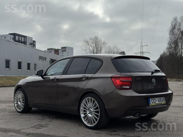 Brūns BMW 118 2014 Rīga, ar dzinēja tilpumu 2.00 L un nobraukumu 224 tūkst. km par 8900 €, foto 5 vietnē AUTOMOTO.COM.LV