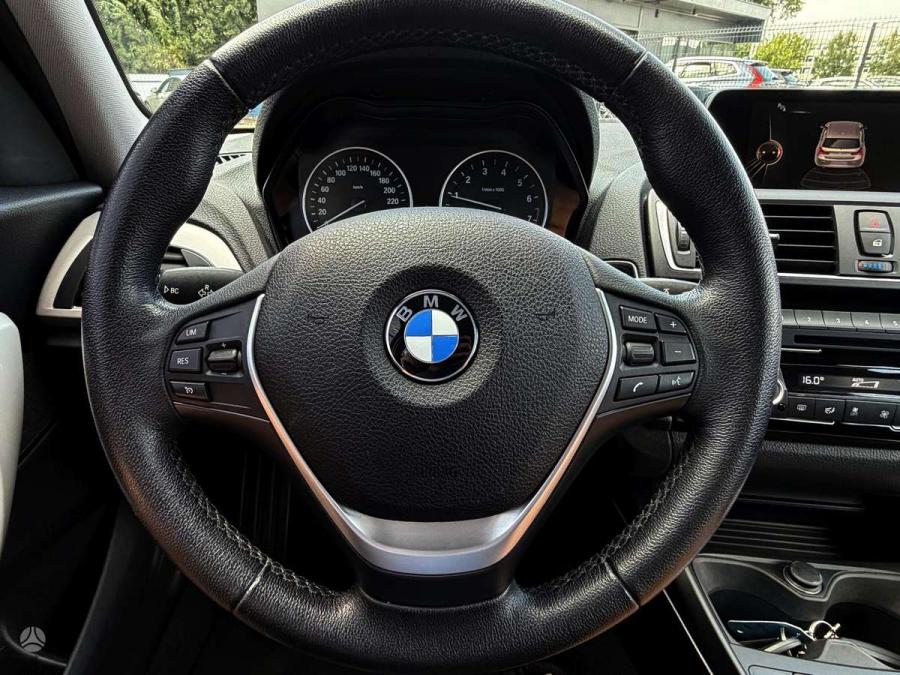 Brown BMW 118 2017 in Kaunas, with an engine capacity of 1.50 L and mileage of 177 thousand km for 9500 €, photo 8 on AUTOMOTO.COM.LV