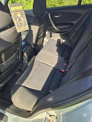 Green BMW 118 2007 in Utena, with an engine capacity of 2.00 L and mileage of 317 thousand km for 3000 €, photo 9 on AUTOMOTO.COM.LV