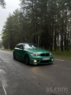 Zaļš BMW 118 2008 Limbaži, ar dzinēja tilpumu 2.00 L un nobraukumu 303 tūkst. km par 6500 €, foto 3 vietnē AUTOMOTO.COM.LV
