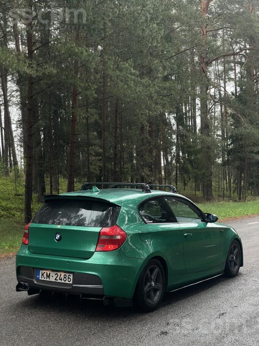 Zaļš BMW 118 2008 Limbaži, ar dzinēja tilpumu 2.00 L un nobraukumu 303 tūkst. km par 6500 €, foto 5 vietnē AUTOMOTO.COM.LV