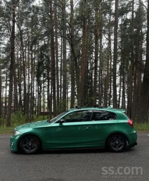 Zaļš BMW 118 2008 Limbaži, ar dzinēja tilpumu 2.00 L un nobraukumu 303 tūkst. km par 6500 €, foto 8 vietnē AUTOMOTO.COM.LV