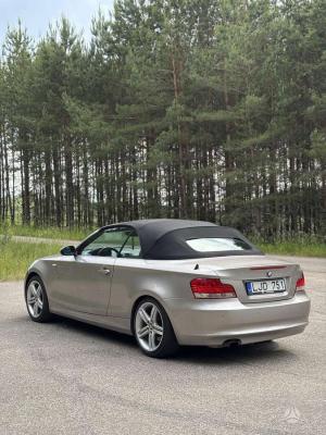 Pelēks BMW 118 2008 Viļņa, ar dzinēja tilpumu 2.00 L un nobraukumu 211 tūkst. km par 5200 €, foto 9 vietnē AUTOMOTO.COM.LV