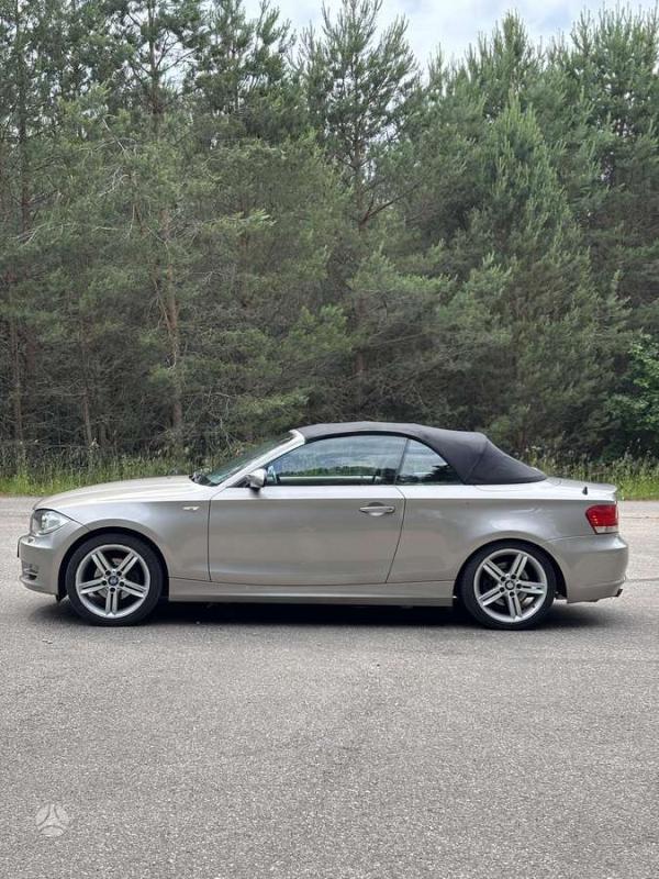 Pelēks BMW 118 2008 Viļņa, ar dzinēja tilpumu 2.00 L un nobraukumu 211 tūkst. km par 5200 €, foto 9 vietnē AUTOMOTO.COM.LV