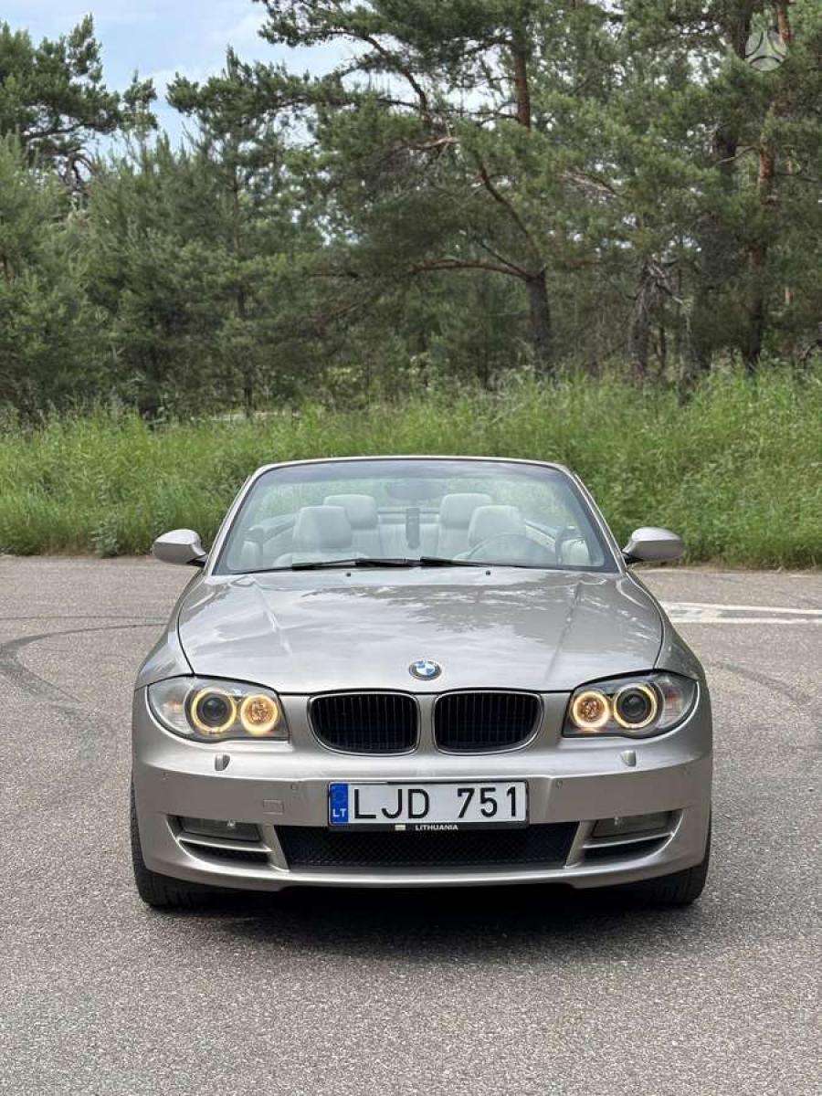 Pelēks BMW 118 2008 Viļņa, ar dzinēja tilpumu 2.00 L un nobraukumu 211 tūkst. km par 5200 €, foto 14 vietnē AUTOMOTO.COM.LV