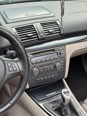 Pelēks BMW 118 2008 Viļņa, ar dzinēja tilpumu 2.00 L un nobraukumu 211 tūkst. km par 5200 €, foto 18 vietnē AUTOMOTO.COM.LV