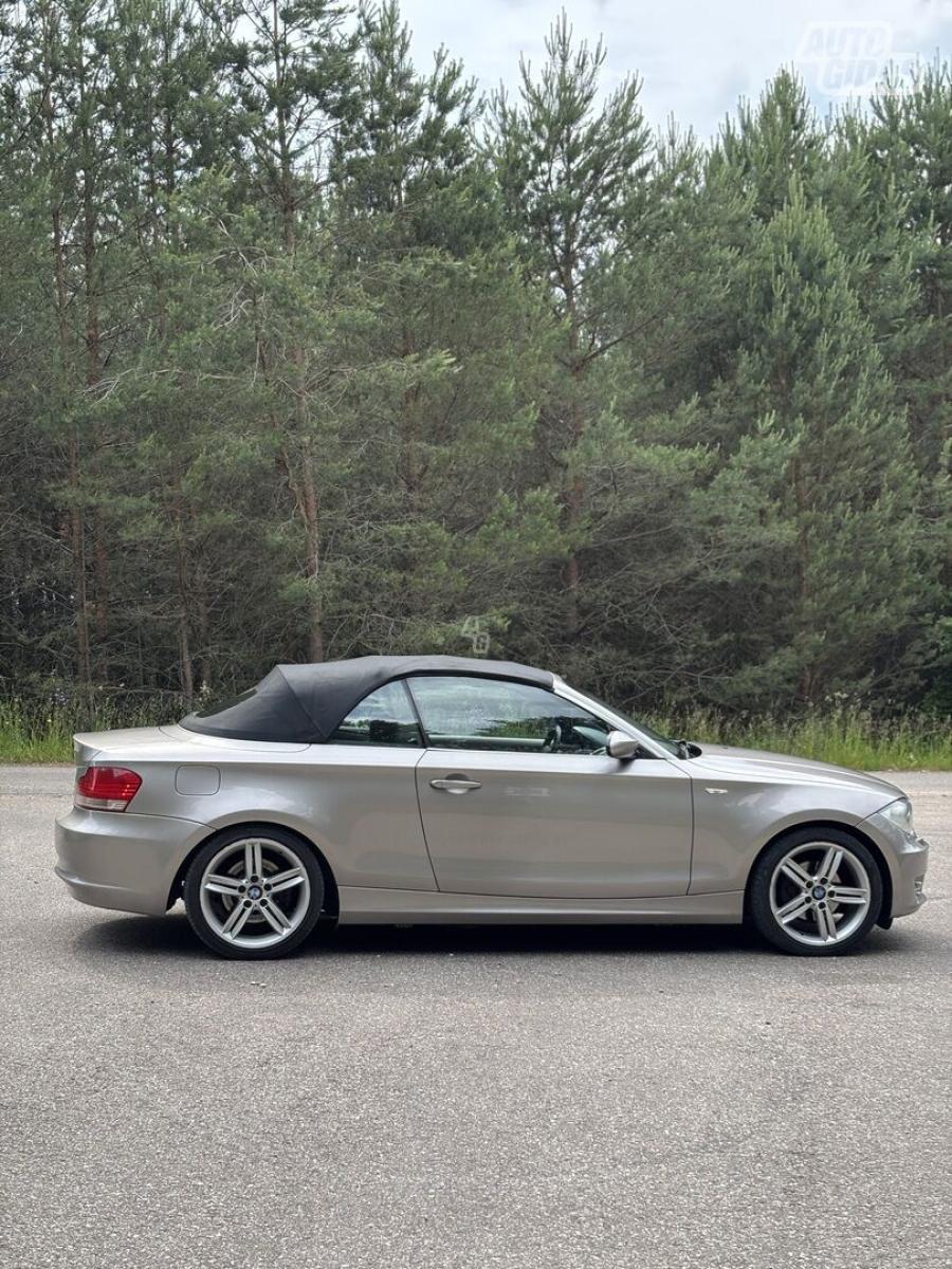 Grey BMW 118 2008 in Vilnius, with an engine capacity of 2.00 L and mileage of 212 thousand km for 5000 €, photo 7 on AUTOMOTO.COM.LV