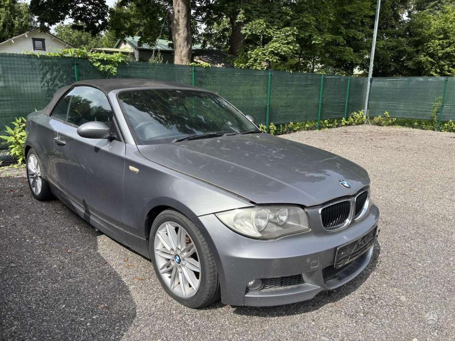 Grey BMW 118 2009 in Riga, with an engine capacity of 2.00 L and mileage of 196 thousand km for 2000 €, photo 1 on AUTOMOTO.COM.LV
