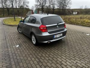 Grey BMW 118 2008 in Daugavpils, with an engine capacity of 2.00 L and mileage of 281 thousand km for 3450 €, photo 4 on AUTOMOTO.COM.LV