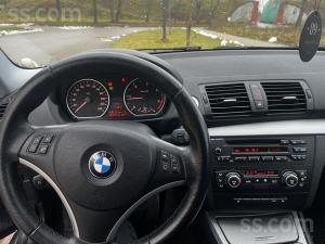 Grey BMW 118 2008 in Daugavpils, with an engine capacity of 2.00 L and mileage of 281 thousand km for 3450 €, photo 9 on AUTOMOTO.COM.LV