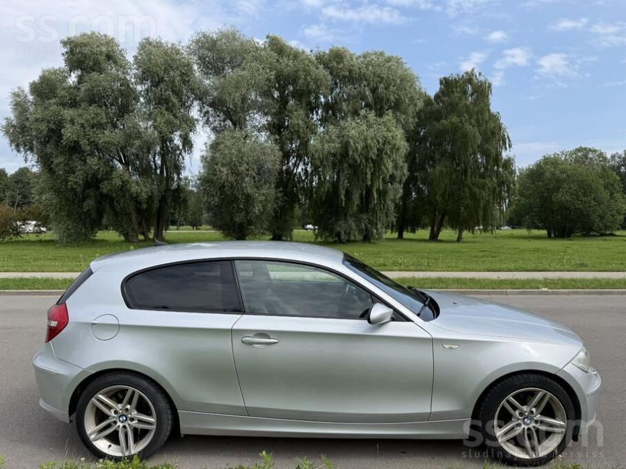 Pelēks BMW 118 2008 Rīga, ar dzinēja tilpumu 2.00 L un nobraukumu 271 tūkst. km par 3600 €, foto 8 vietnē AUTOMOTO.COM.LV