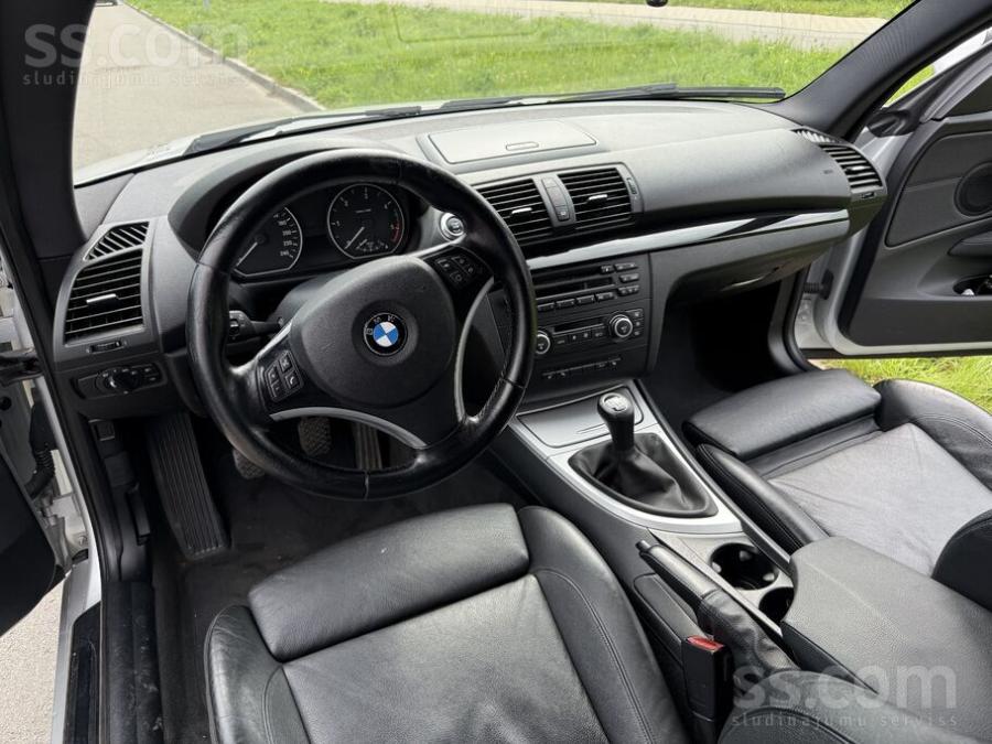 Pelēks BMW 118 2008 Rīga, ar dzinēja tilpumu 2.00 L un nobraukumu 271 tūkst. km par 3600 €, foto 9 vietnē AUTOMOTO.COM.LV