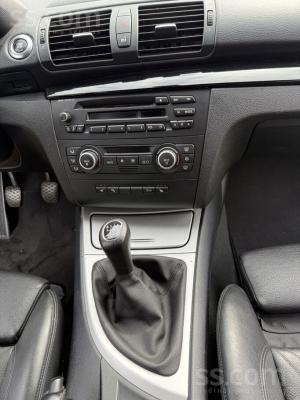 Pelēks BMW 118 2008 Rīga, ar dzinēja tilpumu 2.00 L un nobraukumu 271 tūkst. km par 3600 €, foto 10 vietnē AUTOMOTO.COM.LV