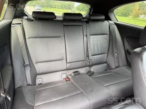 Pelēks BMW 118 2008 Rīga, ar dzinēja tilpumu 2.00 L un nobraukumu 271 tūkst. km par 3600 €, foto 11 vietnē AUTOMOTO.COM.LV