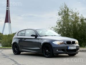 Pelēks BMW 118 2008 Rīga, ar dzinēja tilpumu 2.00 L un nobraukumu 250 tūkst. km par 4600 €, foto  vietnē AUTOMOTO.COM.LV