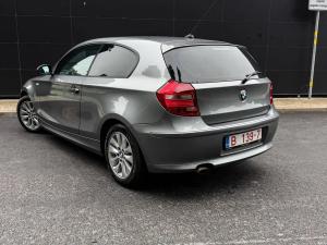 Grey BMW 118 2009 in Jelgava, with an engine capacity of 2.00 L and mileage of 285 thousand km for 2995 €, photo 5 on AUTOMOTO.COM.LV