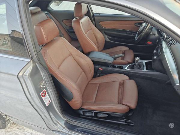 Pelēks BMW 118 2010 Alīta, ar dzinēja tilpumu 2.00 L un nobraukumu 201 tūkst. km par 5300 €, foto 11 vietnē AUTOMOTO.COM.LV